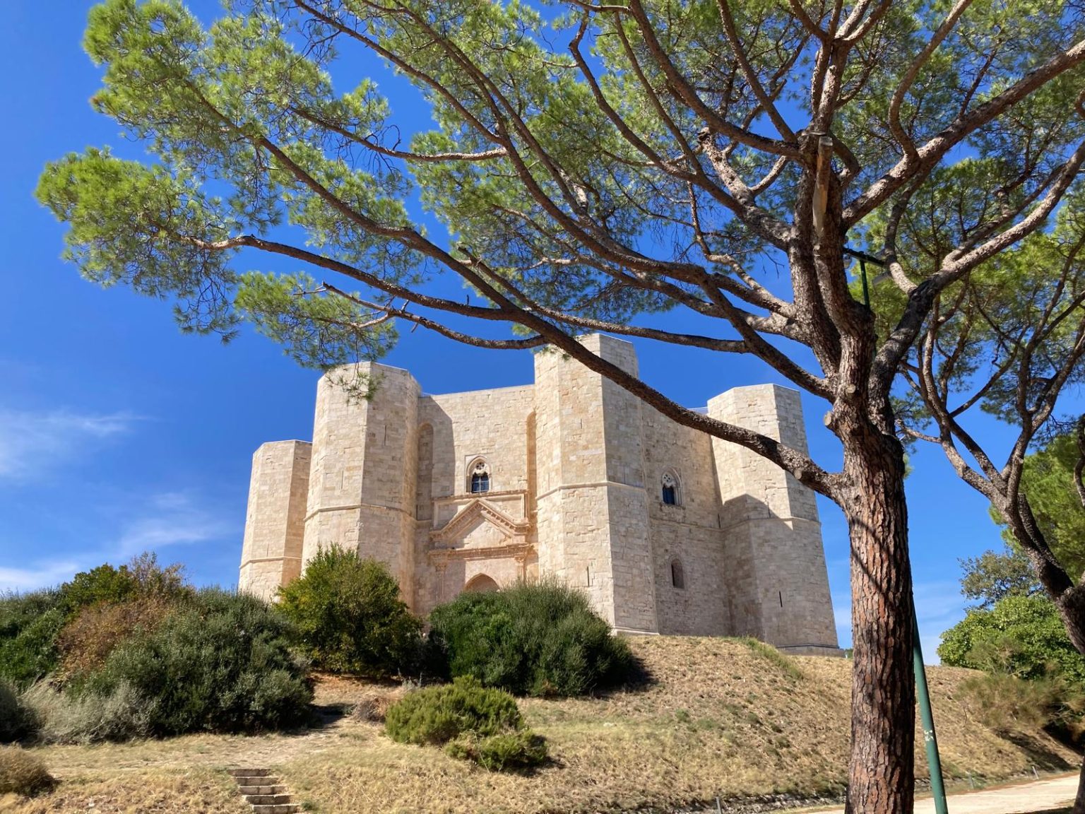 Visiter Monte Sant’Angelo, le sanctuaire de l’archange Michel